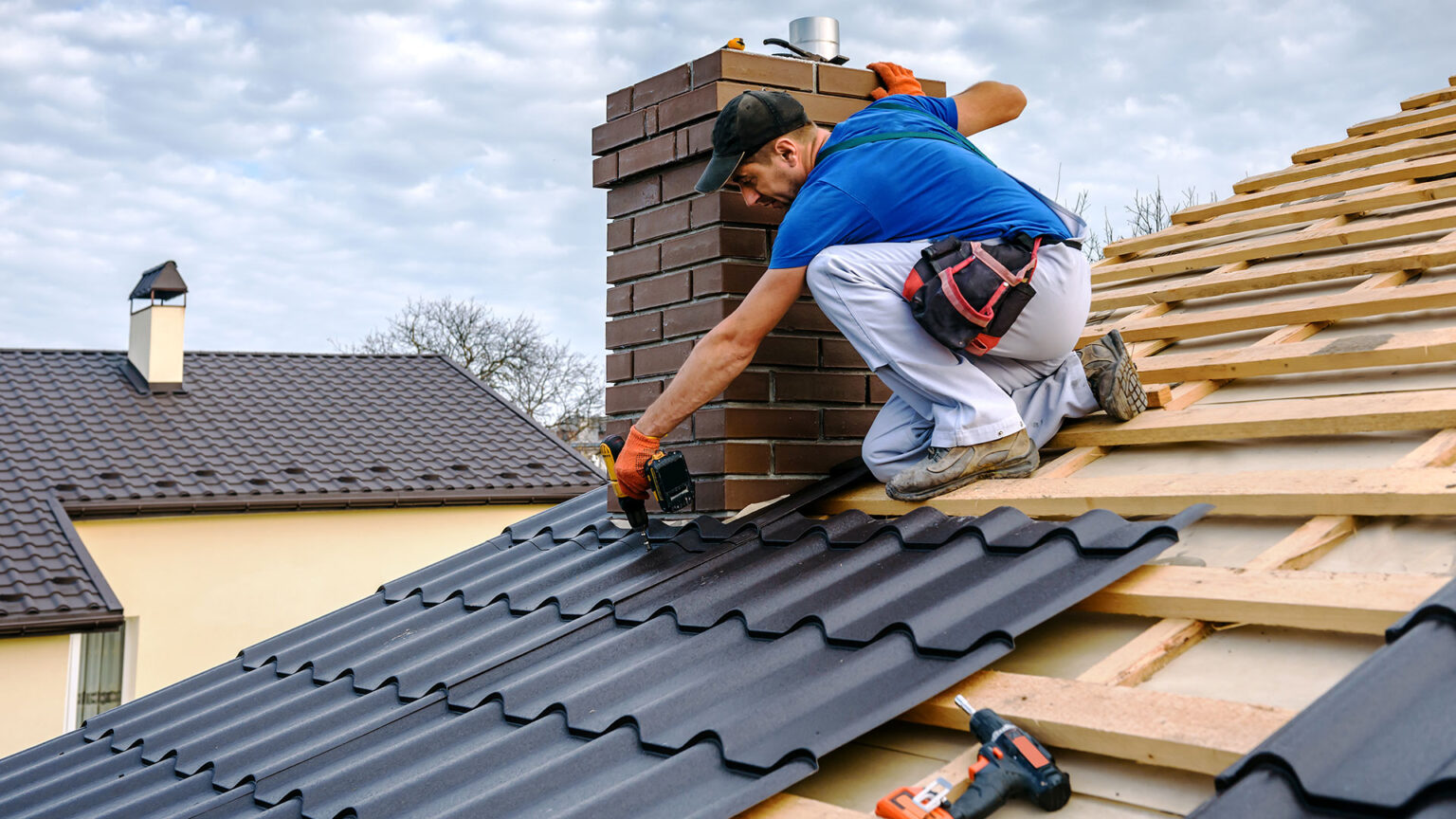 The Basics Of A Residential Roof Replacement Project